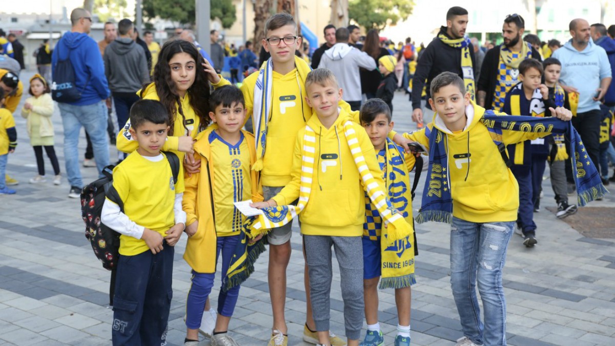 Fan album: Your photos from the game - Maccabi Tel Aviv Football Club