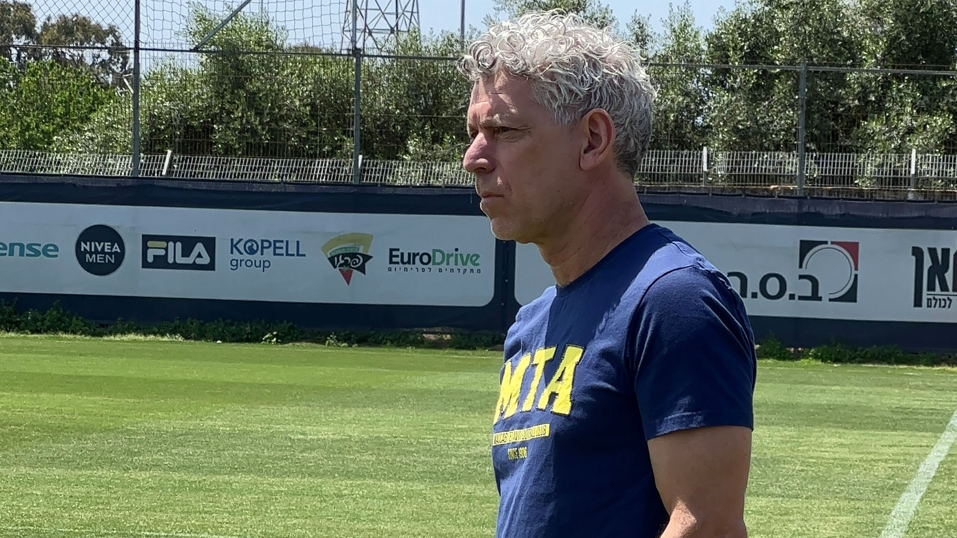 Mitch Goldhar landed in Israel and attended the team's practice ...