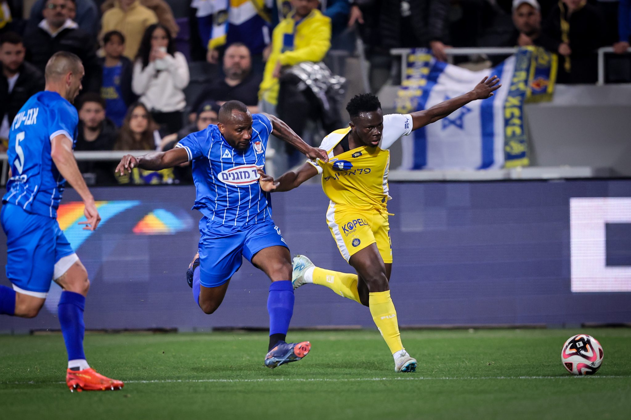 Maccabi beat Sakhnin 3-1 - Maccabi Tel Aviv Football Club